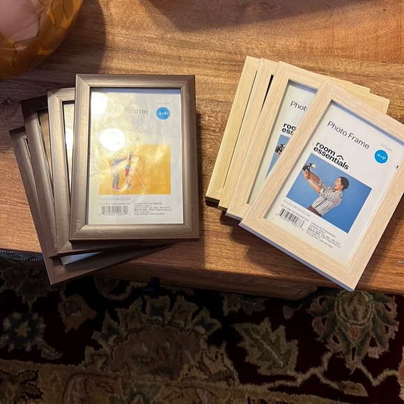 Room Essentials | Accents | 8 Frames | Poshmark